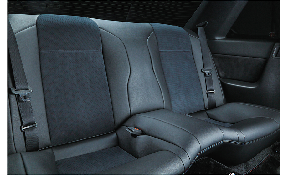 NISMO | NISMO PARTS CATALOGUE | Seat Cover Set [for Skyline GT-R (BNR32 ...